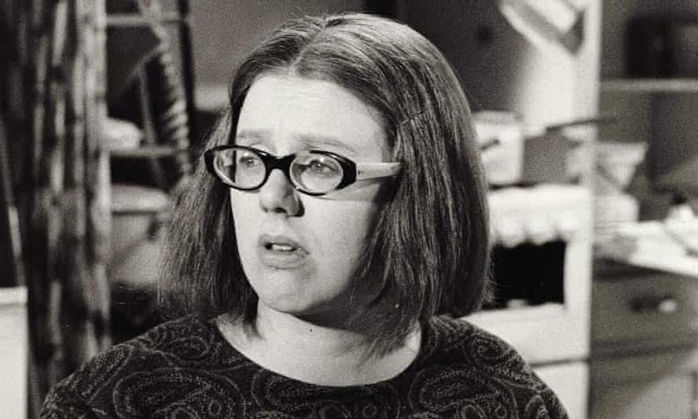 The actress of "On The Buses", Anna Karen dies from the fire explosion ...