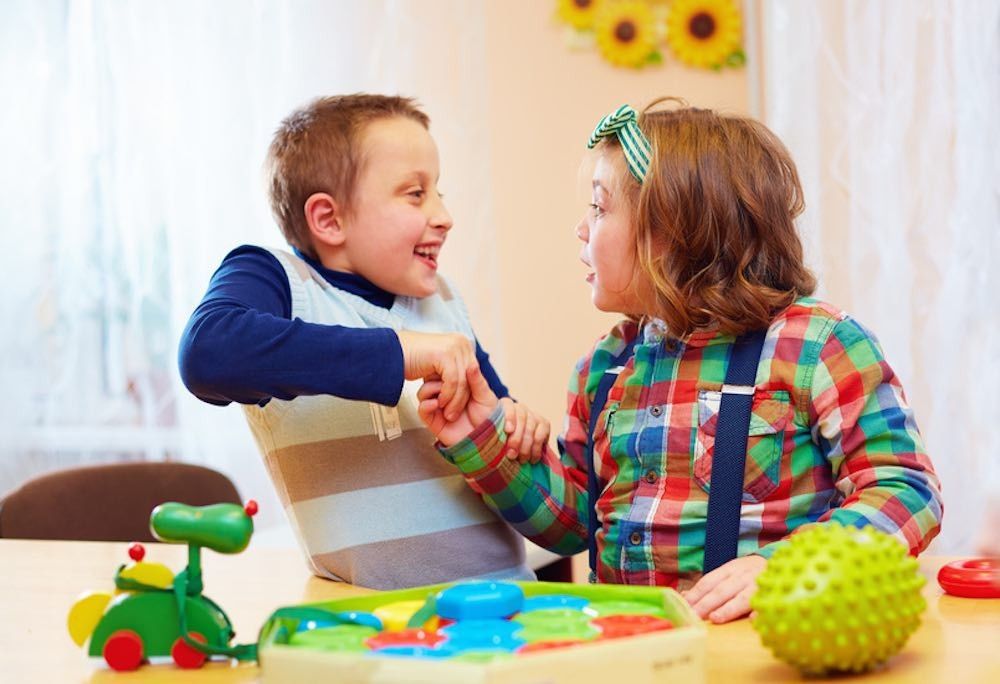 Autizmi dhe kujdesi për fëmijët e prekur - Telegrafi - Telegrafi