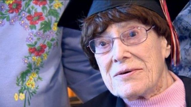 103-year-old woman receives her high school diploma - Telegraph - Telegraph