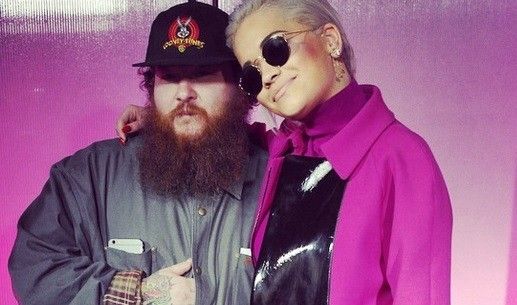 Rita supports the Albanian rapper in America: Albania stand up ...