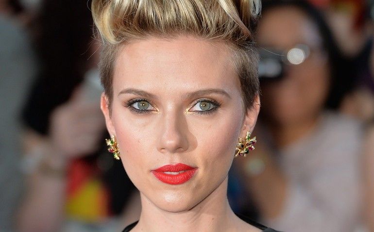 Scarlett seeks actors-level scripts - Telegraph - Telegraph