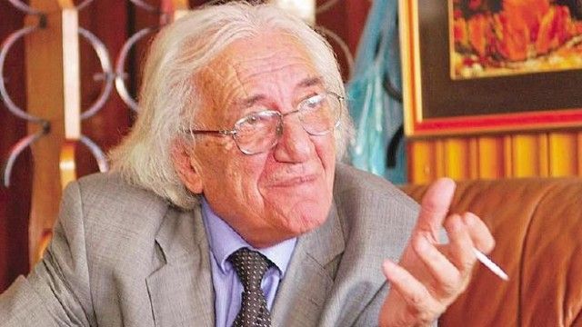 Agolli: Pleqëria ikën si uji i lumit nën urë - Telegrafi - Telegrafi