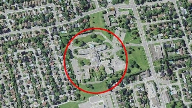 Controversial architecture: The building looks like a "naked man" from ...