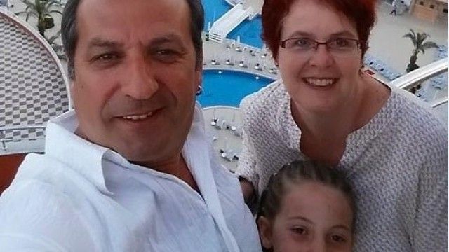 Barbara Burri: Ja si u bëra “nuse e Kosovës” - Telegrafi - Telegrafi