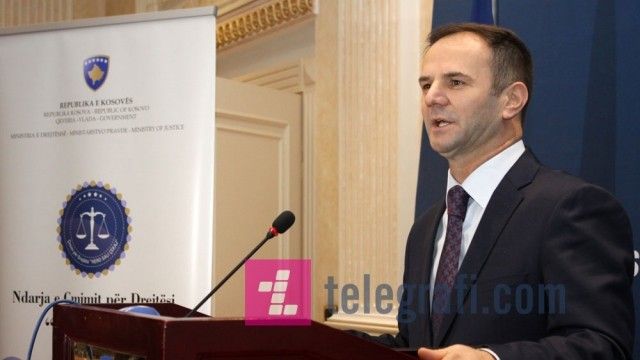Çmimi “Sali Çekaj” i ndahet prokurorit nën hetime - Telegrafi - Telegrafi