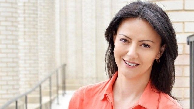 Ermira Mehmeti: Gjyqësori nën diktat politik (Video) - Telegrafi ...