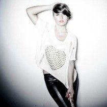 Gjira, imperative në live sesion (Video) - Telegrafi