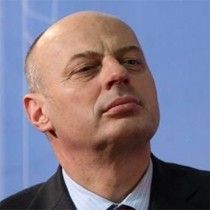 Agim Çeku takes over the ministry of the FSK - Telegrafi - Telegrafi