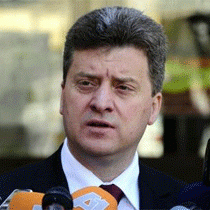 Macedonian Serbs "stand up" with Ivanov - Telegraph - Telegraph
