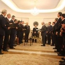 U betuan gjykatësit kushtetues - Telegrafi - Telegrafi