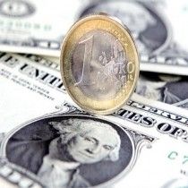 Euro, record value against the dollar - Telegraph - Telegraph