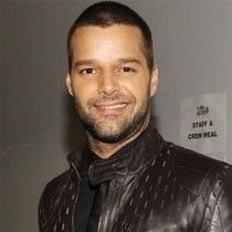 Ricky Martin leaves the twins alone - Telegraph - Telegraph