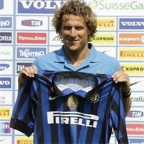 Recoba: Forlan mbeti nën hijen e Eto’o - Telegrafi - Telegrafi