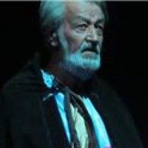 Vdiq aktori Ismail Rama - Telegrafi - Telegrafi