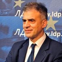 Ruzin: Macedonia with its head against the wall - Telegraph - Telegraph