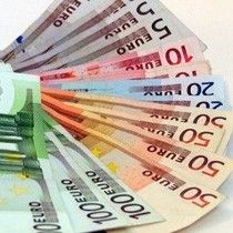 The rich empty their accounts - Telegraph - Telegraph