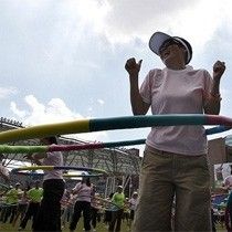 The record is broken with "hula-hop" - Telegrafi - Telegrafi
