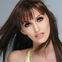 Miranda Hashani lind djalë - Telegrafi - Telegrafi