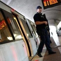 The bomb causes panic in the metro of Rome - Telegraph - Telegraph