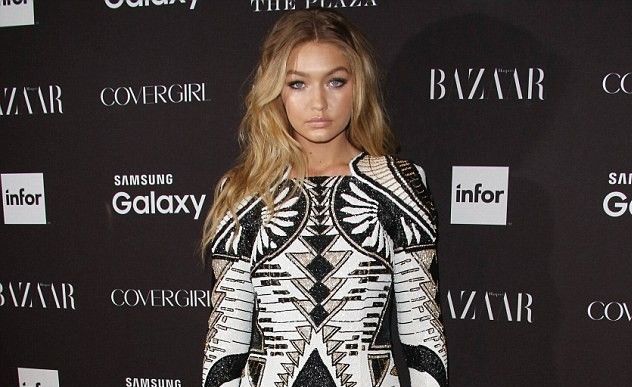 This model earns millions by stripping (Photo) - Telegrafi - Telegrafi