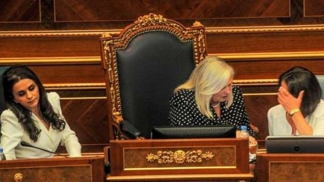 Hesht Flora Brovina (Video) - Telegrafi - Telegrafi