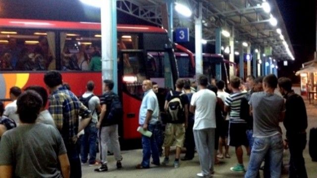 Ikja vazhdon - Telegrafi - Telegrafi