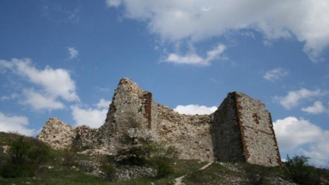 The Belgrade company restores the fortress of Novobërda (Video ...
