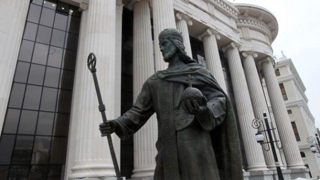 "Tsar Dushani" will be removed from Skopje - Telegraph - Telegraph