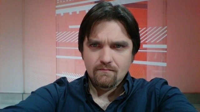 “Welcome to Julian Deda Show” - Telegrafi - Telegrafi