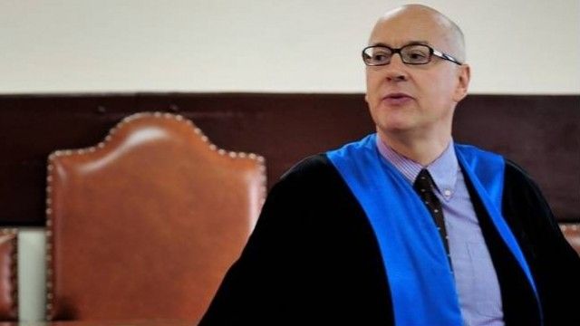 Lidhjet e Francesco Florit me sekserin Ejup Kamberi - Telegrafi - Telegrafi