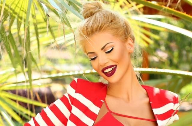 Luana with a new song? - Telegraph - Telegraph