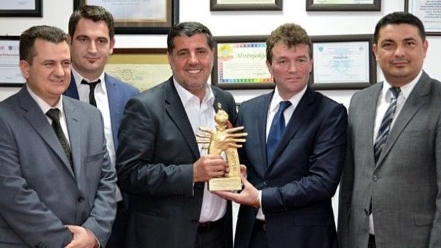 Lutfi Haziri honored with the "Albanian Image of a Visionary Politician ...