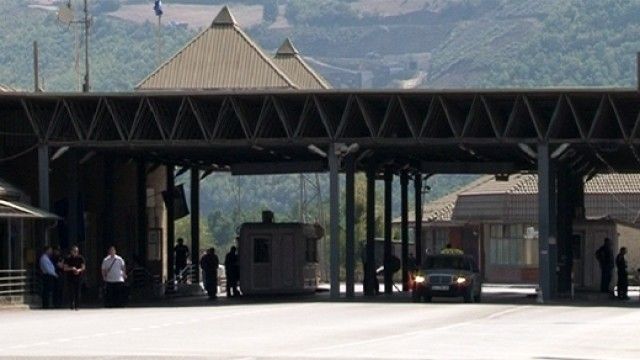 Në Maqedoni, me letërnjoftim - Telegrafi - Telegrafi