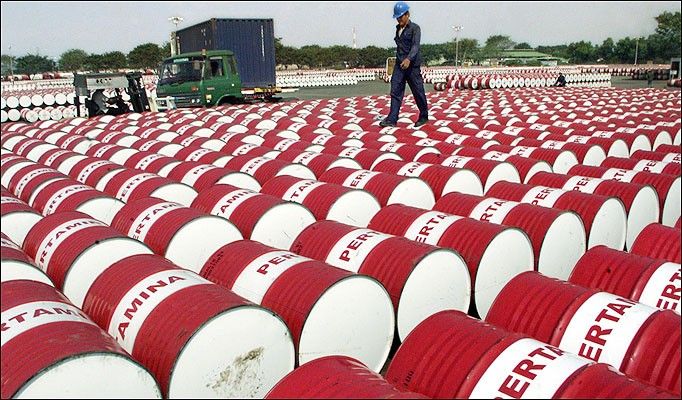 SHBA: Çmimi i naftës bie 38,63 dollarë - Telegrafi - Telegrafi