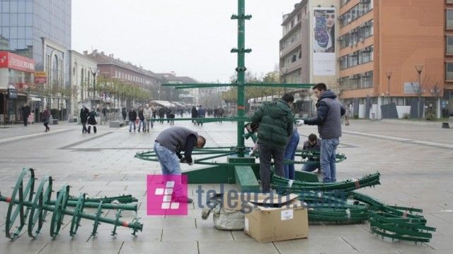 Prishtina Po Dekorohet Telegrafi Telegrafi