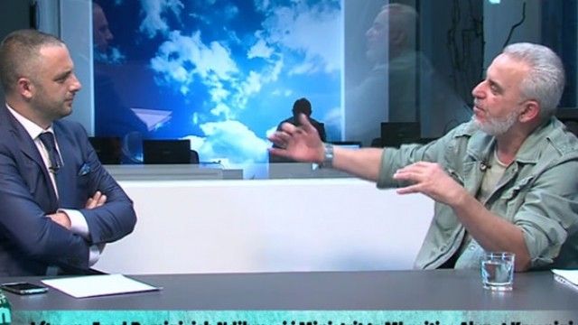 Ramiqi: Agim Çeku i masakroi listat veteranëve me ushtarët e FARK-ut ...