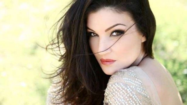 Rrëfen Afërdita Paçarada: Ja si e munda kancerin - Telegrafi - Telegrafi