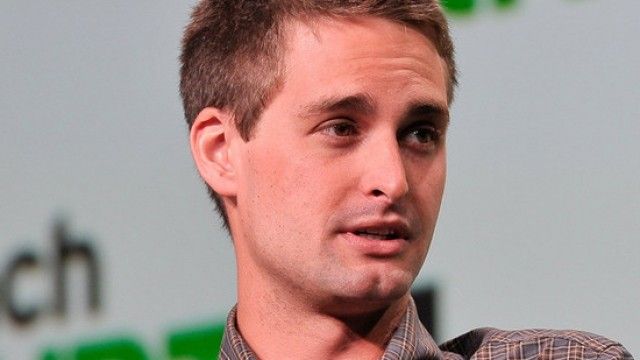 Snapchat, soon with ads that disappear like messages - Telegraph ...