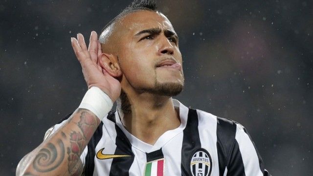 United this week meet with Vidal's agent - Telegrafi - Telegrafi