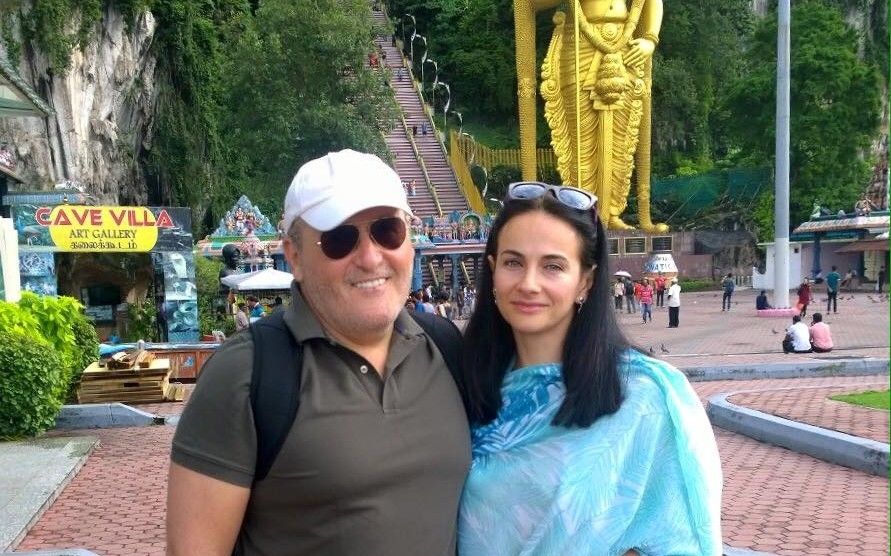 This is the wife of Veton Surroi (Photo) - Telegraph - Telegraph