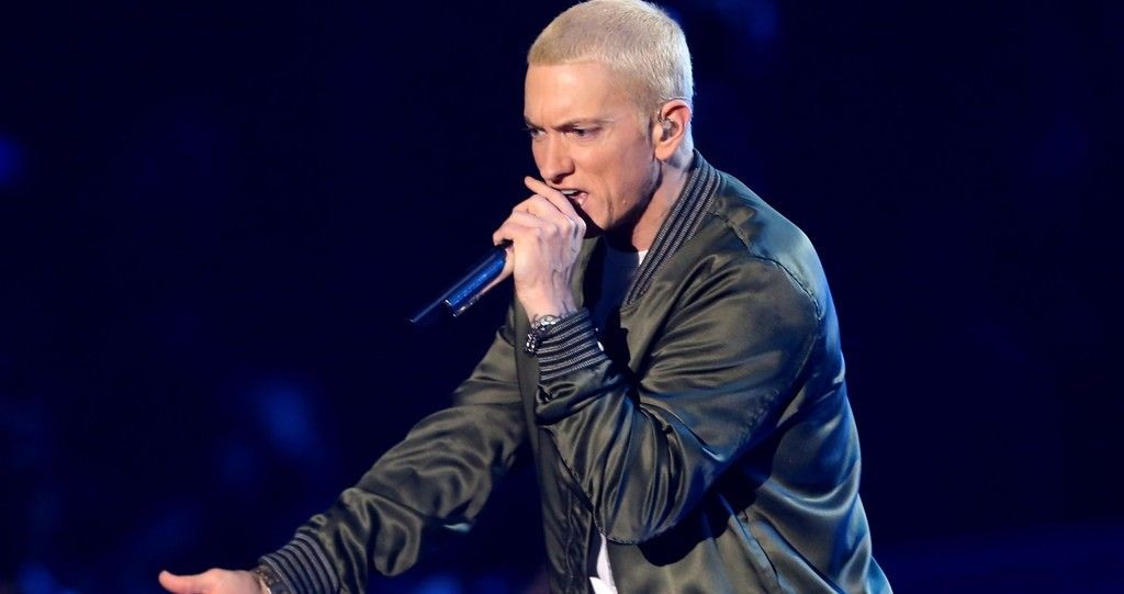 Eminem performs "Fack" in front of the public (Video) - Telegrafi ...