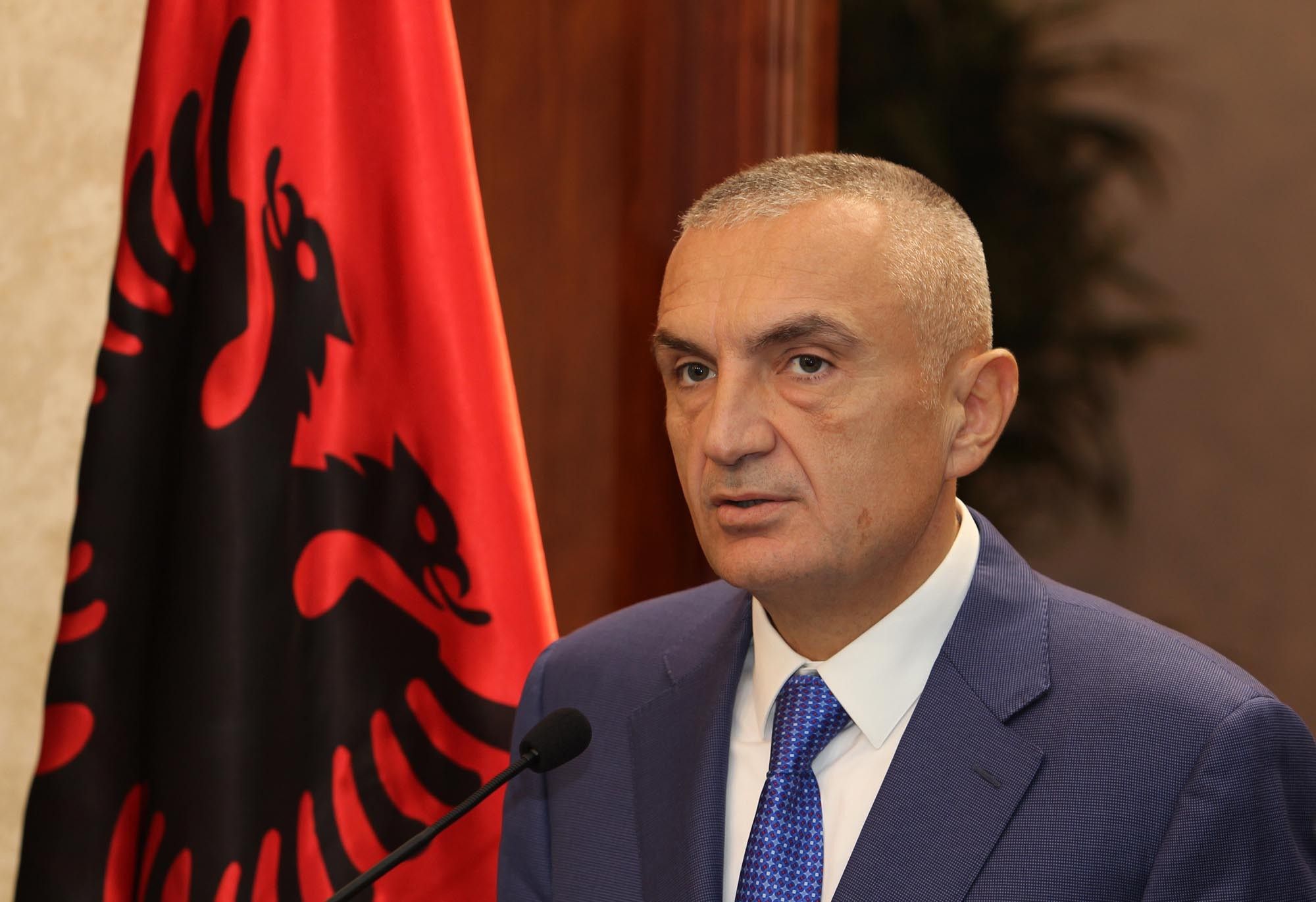 Meta: Në ditë të tilla ta ruajmë harmoninë fetare - Telegrafi - Telegrafi