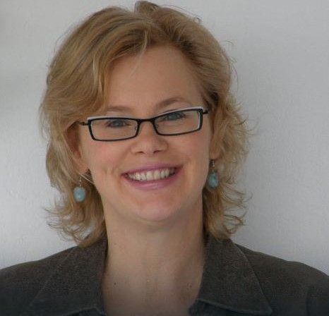 Ju kujtohet partnerja e Nick Slaughter? Shikoni si duket tash (Foto ...