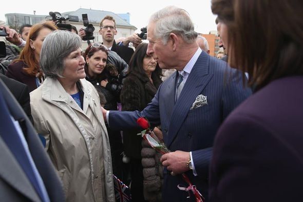 Royal embrace (Photo) - Telegraph - Telegraph
