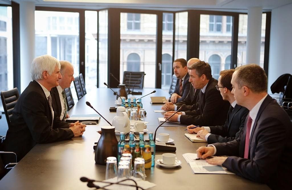 Veseli met a group of German deputies of the CDU - Telegrafi - Telegrafi