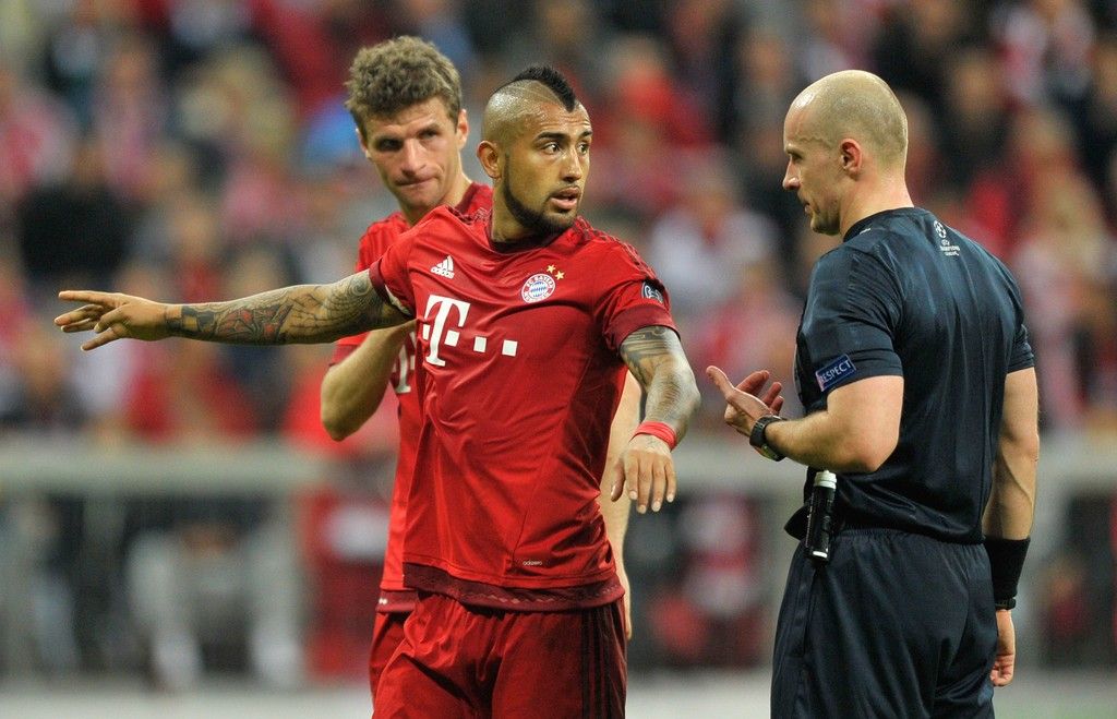 Conte and Chelsea move for Vidal - Telegraph - Telegraph