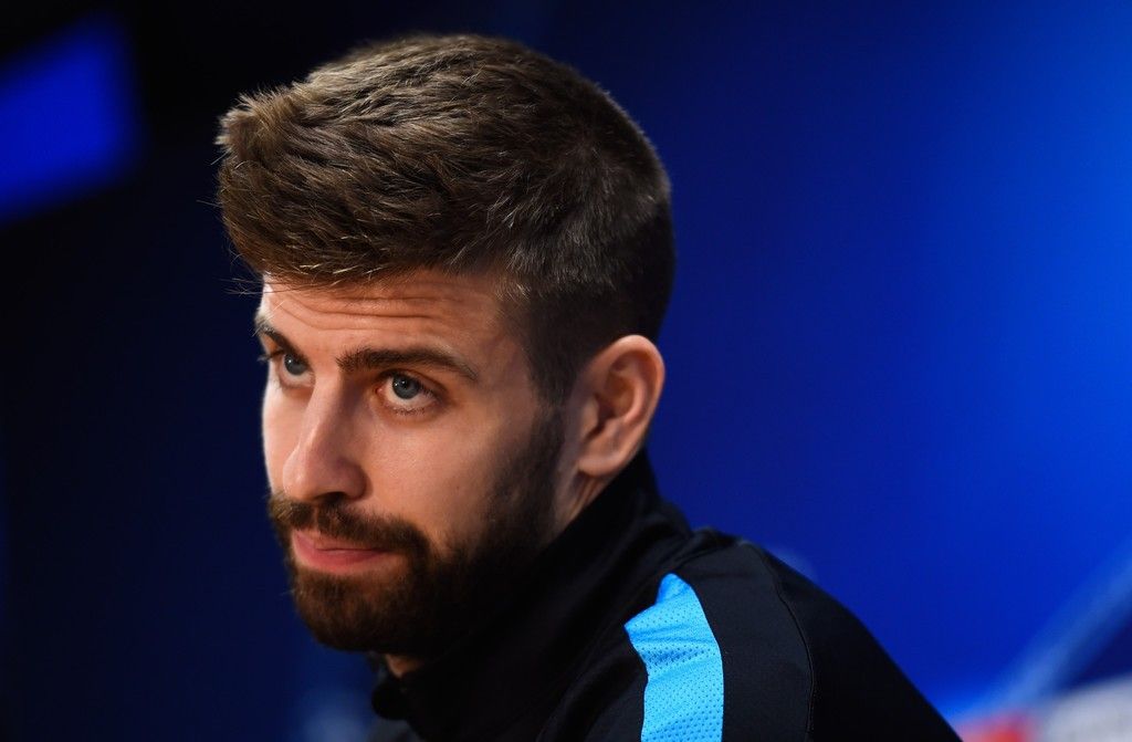 Real fans remind Pique of his post (Photo) - Telegrafi - Telegrafi