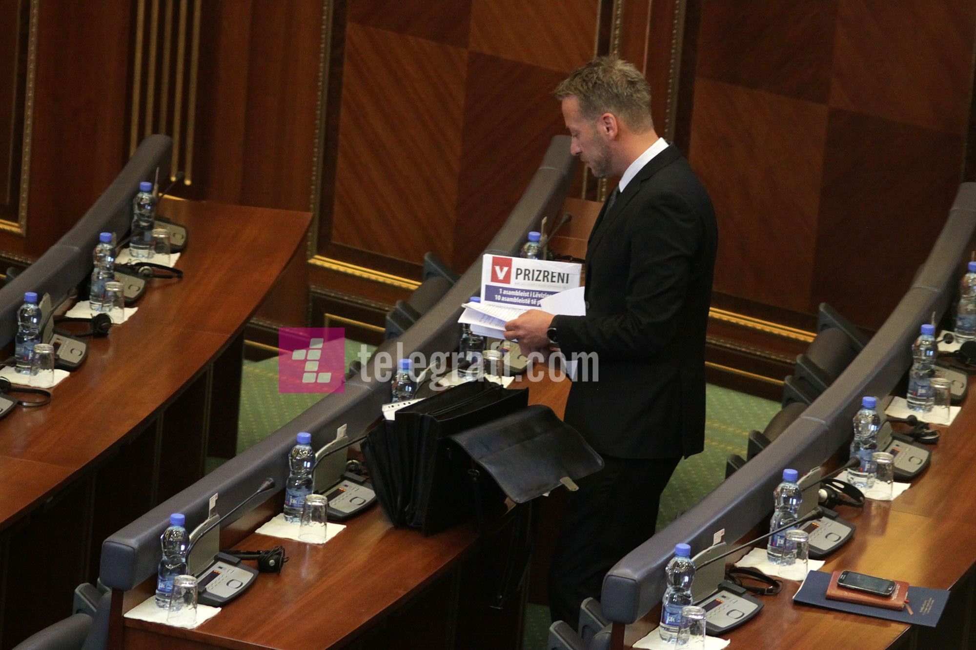 Ilir Deda shows the amount spent for the inauguration ceremony of ...