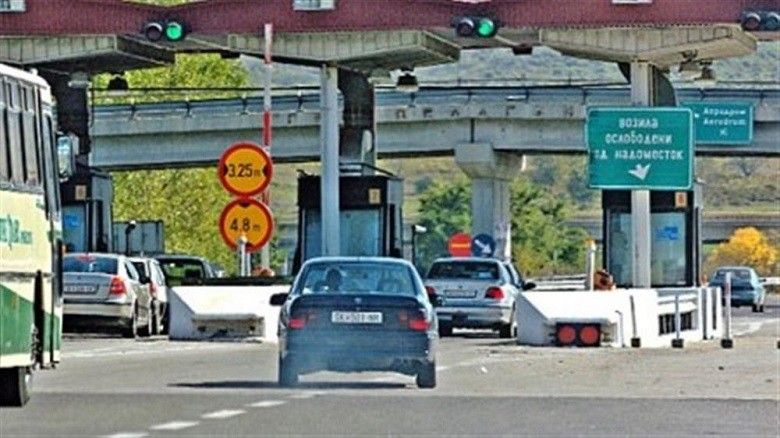 Blockade of Greek border crossings due to the strike of Greek customs ...