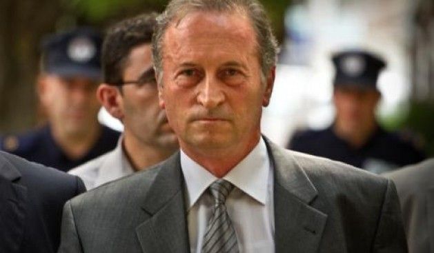 Nexhmedin Spahiu tells who took Azem Sylë to prison - Telegrafi - Telegrafi